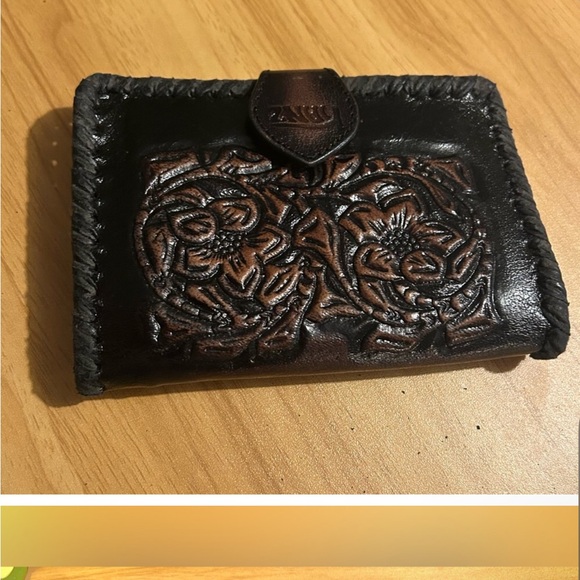 Kanz | Bags | Kanz Black And Brown Leather Wallet | Poshmark